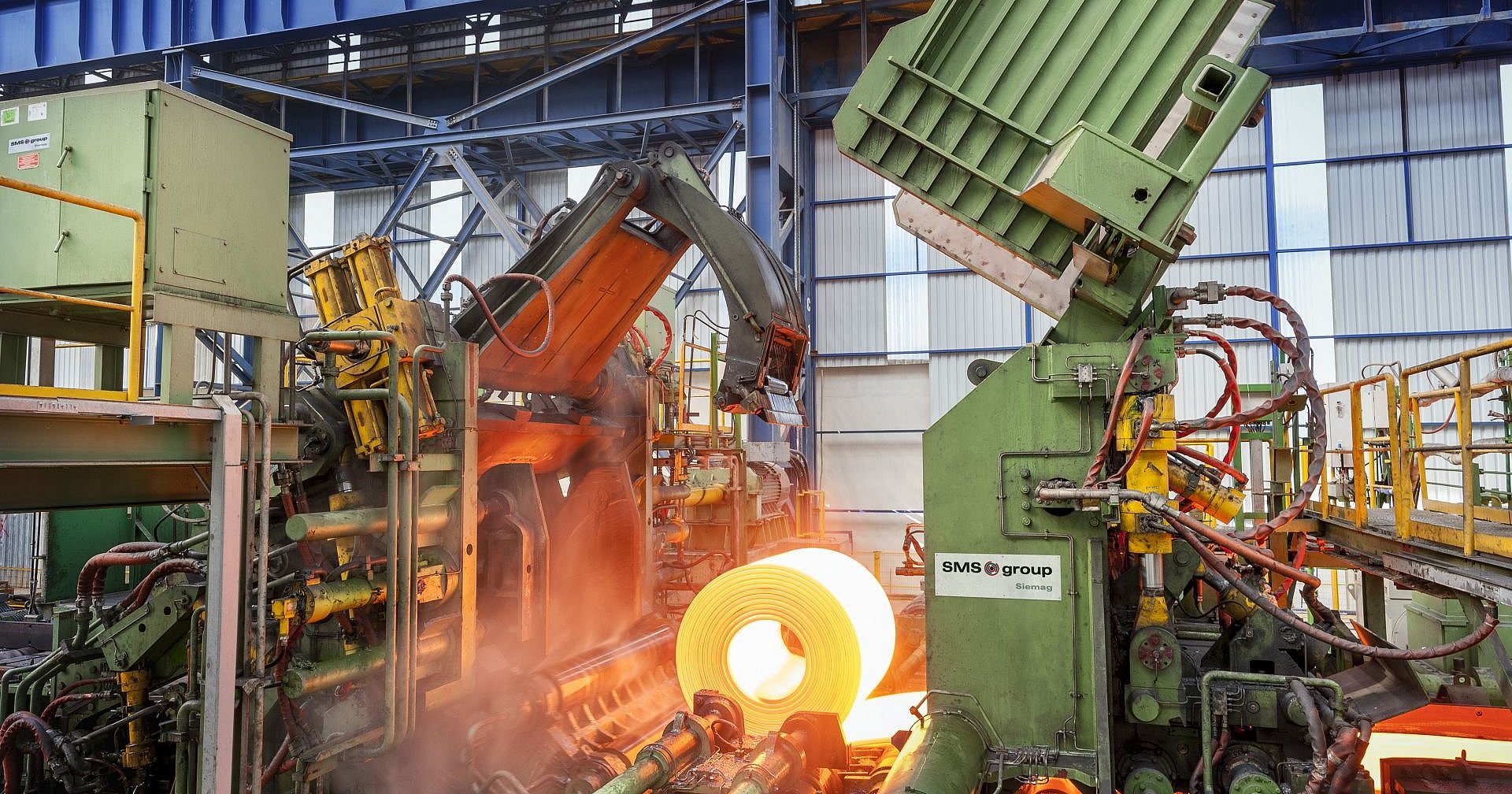 The mandrel-less coilbox: Heat accumulator for hot strip mills - SMS ...