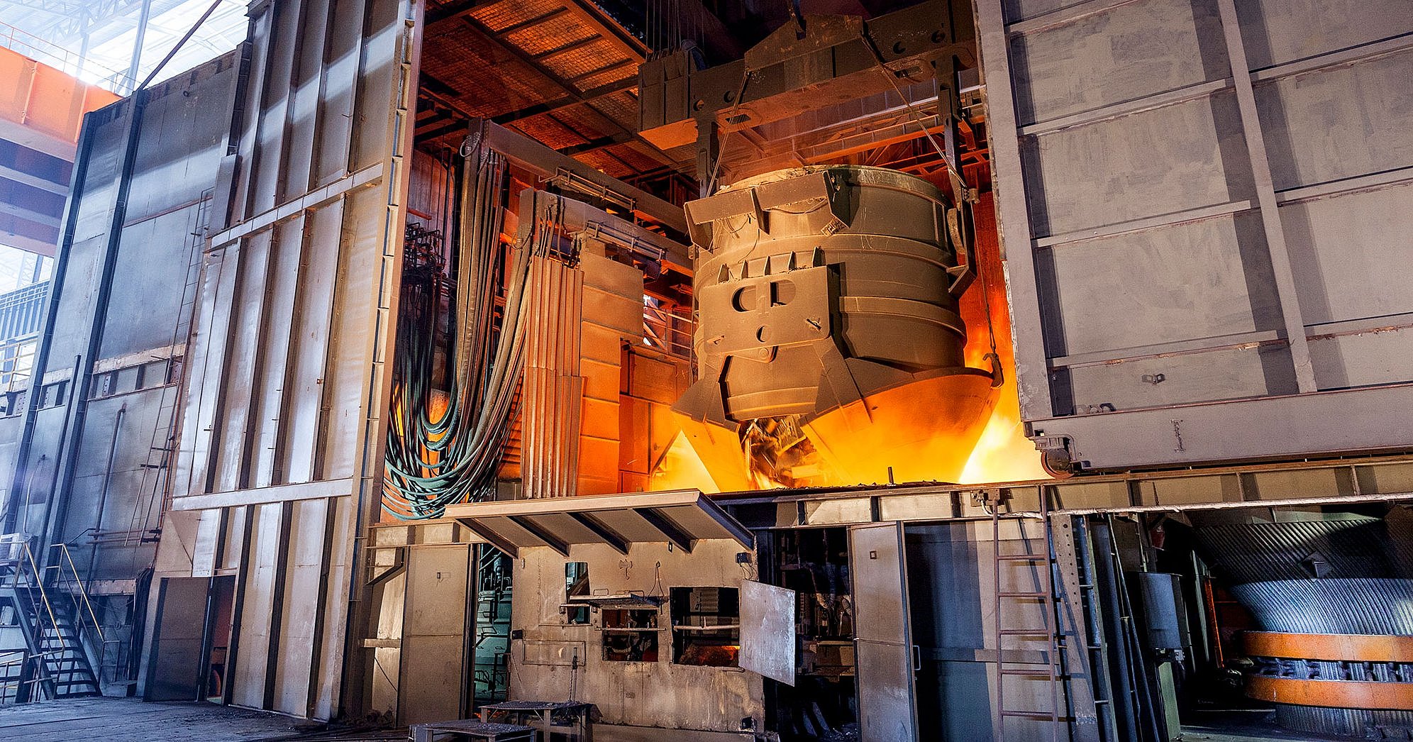 EAF technology: Electric arc furnace - SMS group GmbH