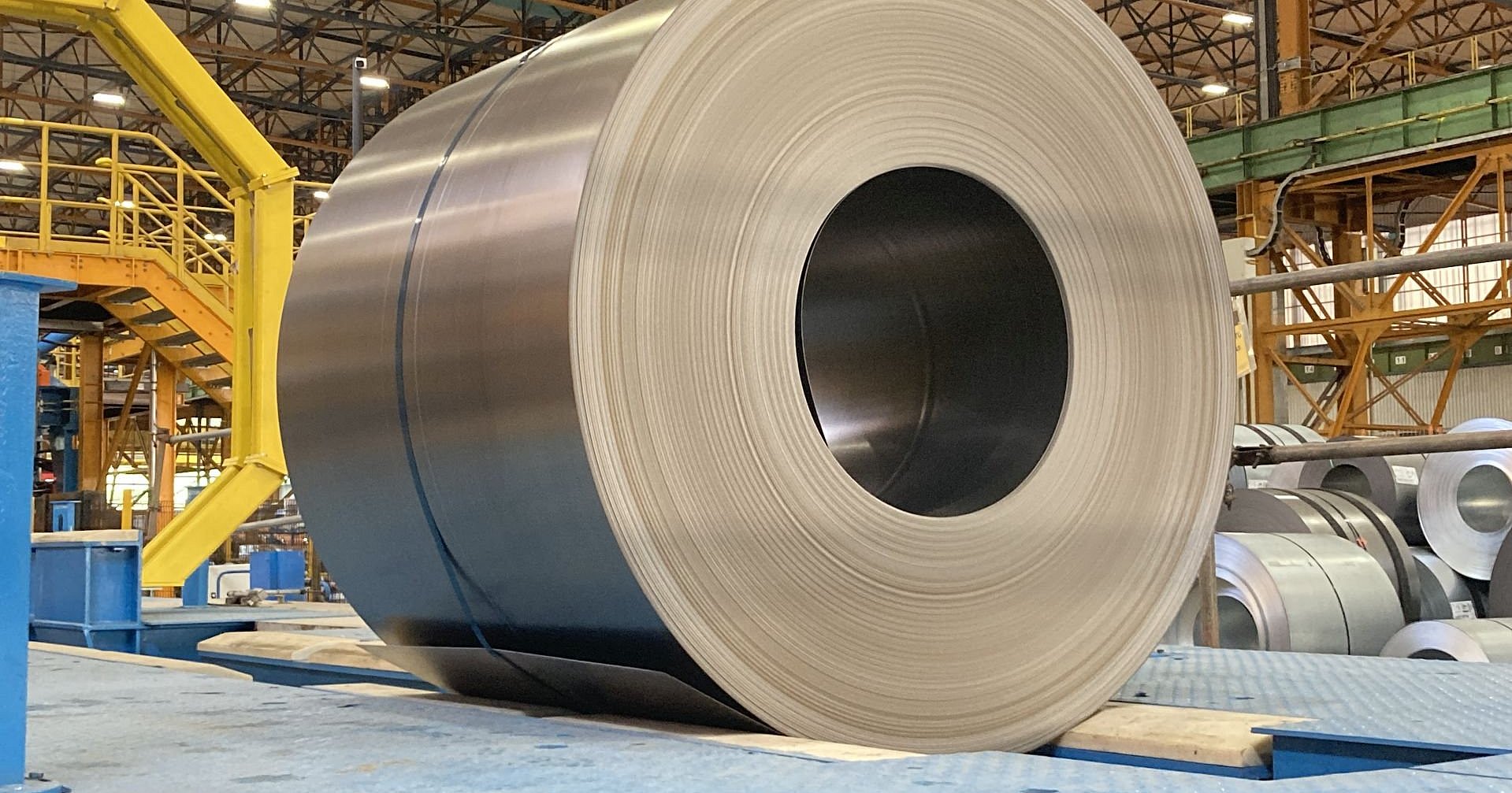 Celebrating the first coil of the new annealing and hot-dip galvanizing ...